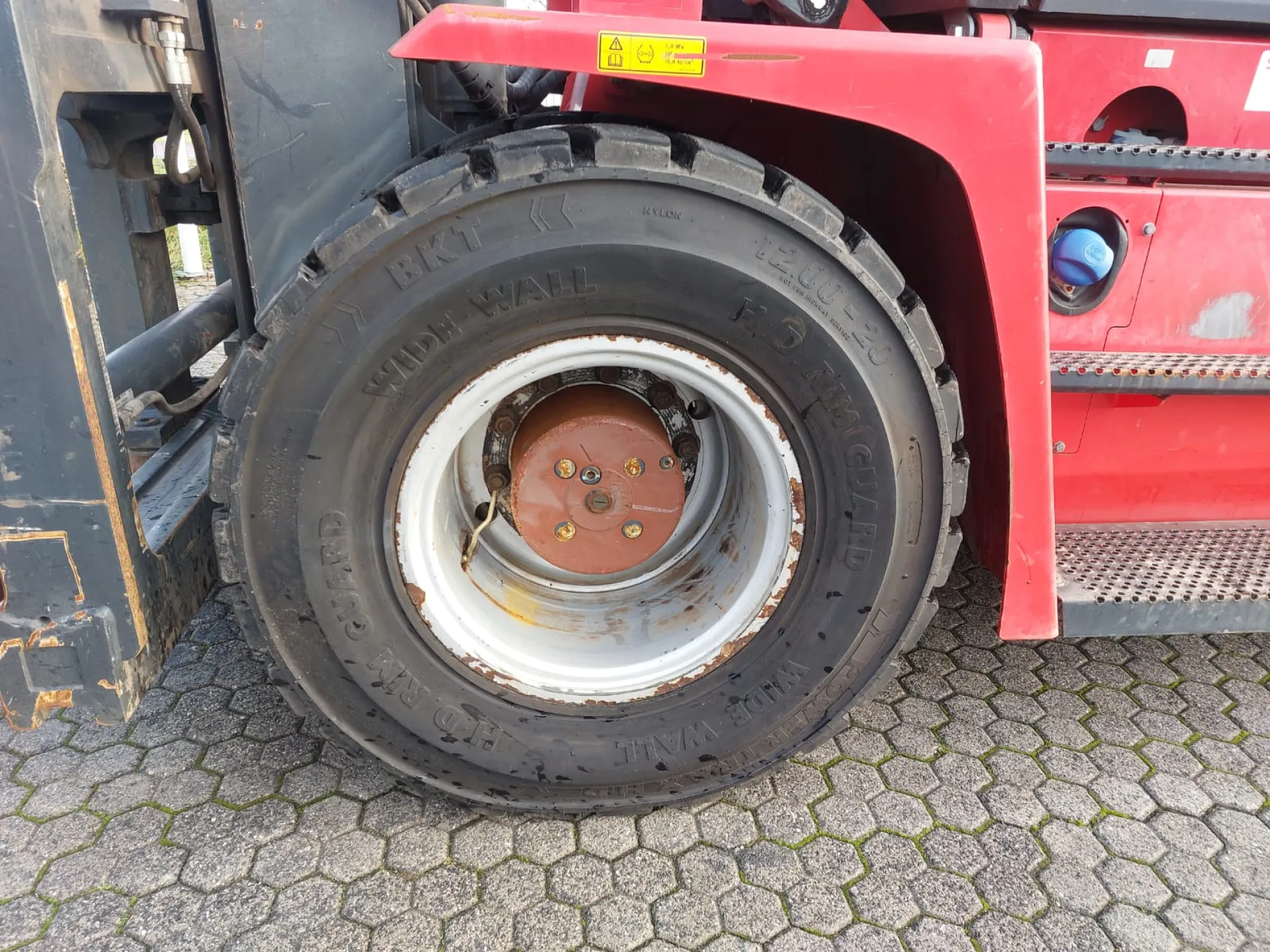 Kalmar - DCG160-9
